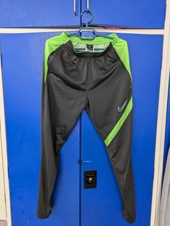 Nike second, Men's Fashion, Footwear, Casual shoes on Carousell