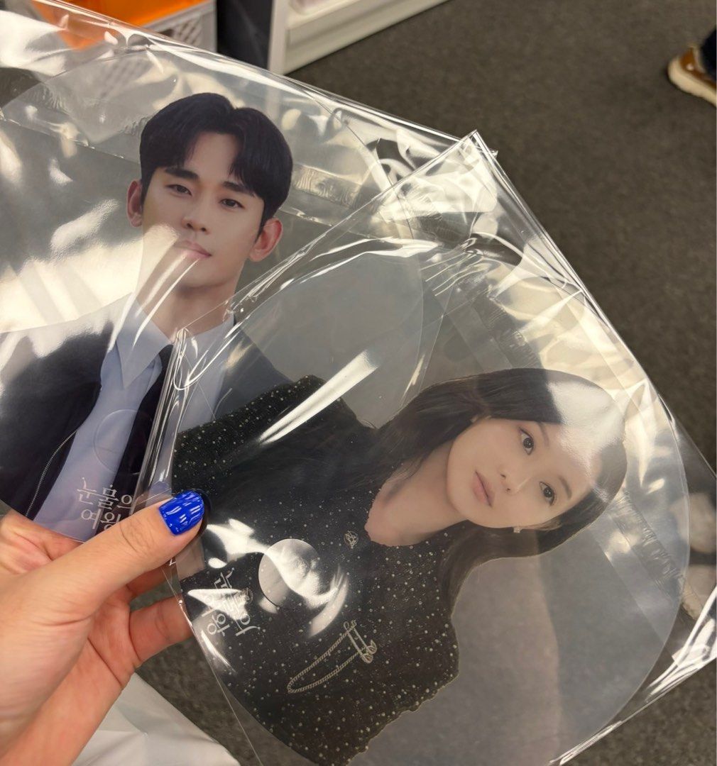 OFFICIAL Queen Of Tears QOT Transparent Fan Pop Up Kim Jiwon Ji Won ...