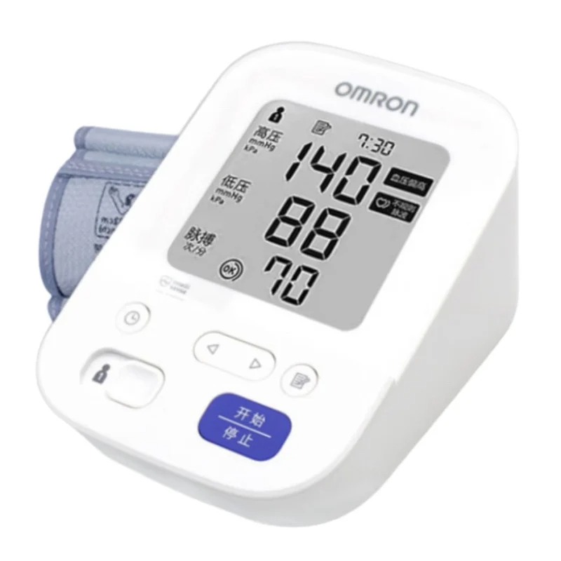 Omron J7136 日本製造 二人記錄, 特價發售, 健康及營養食用品, 健康監測儀和體重秤 - Carousell