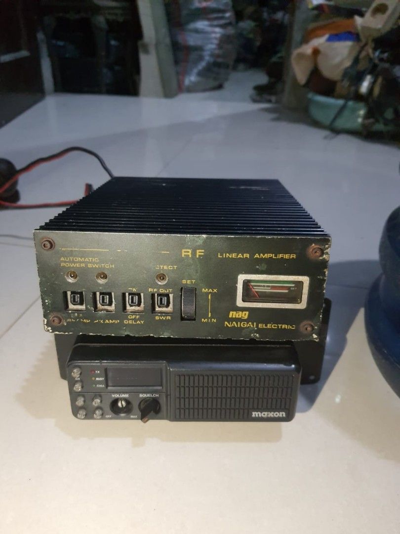 Radio Rig Jadul, Komunitas di Carousell