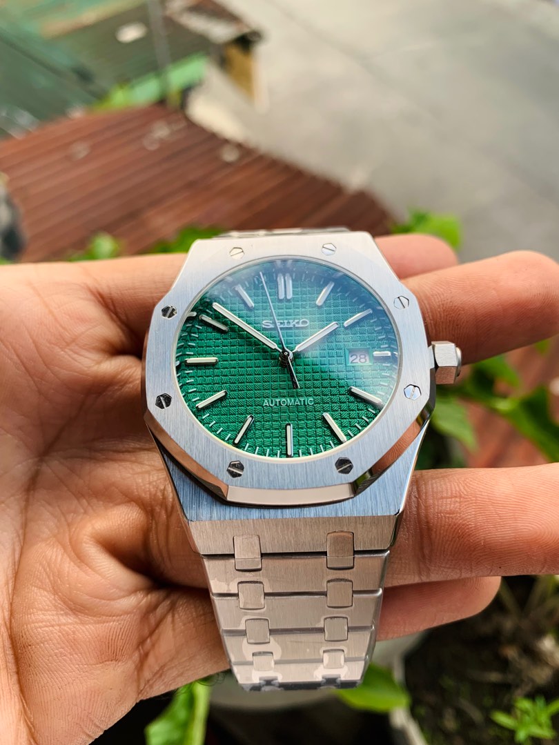 Seiko Oak Mod, Men's Fashion, Watches & Accessories, Watches on Carousell