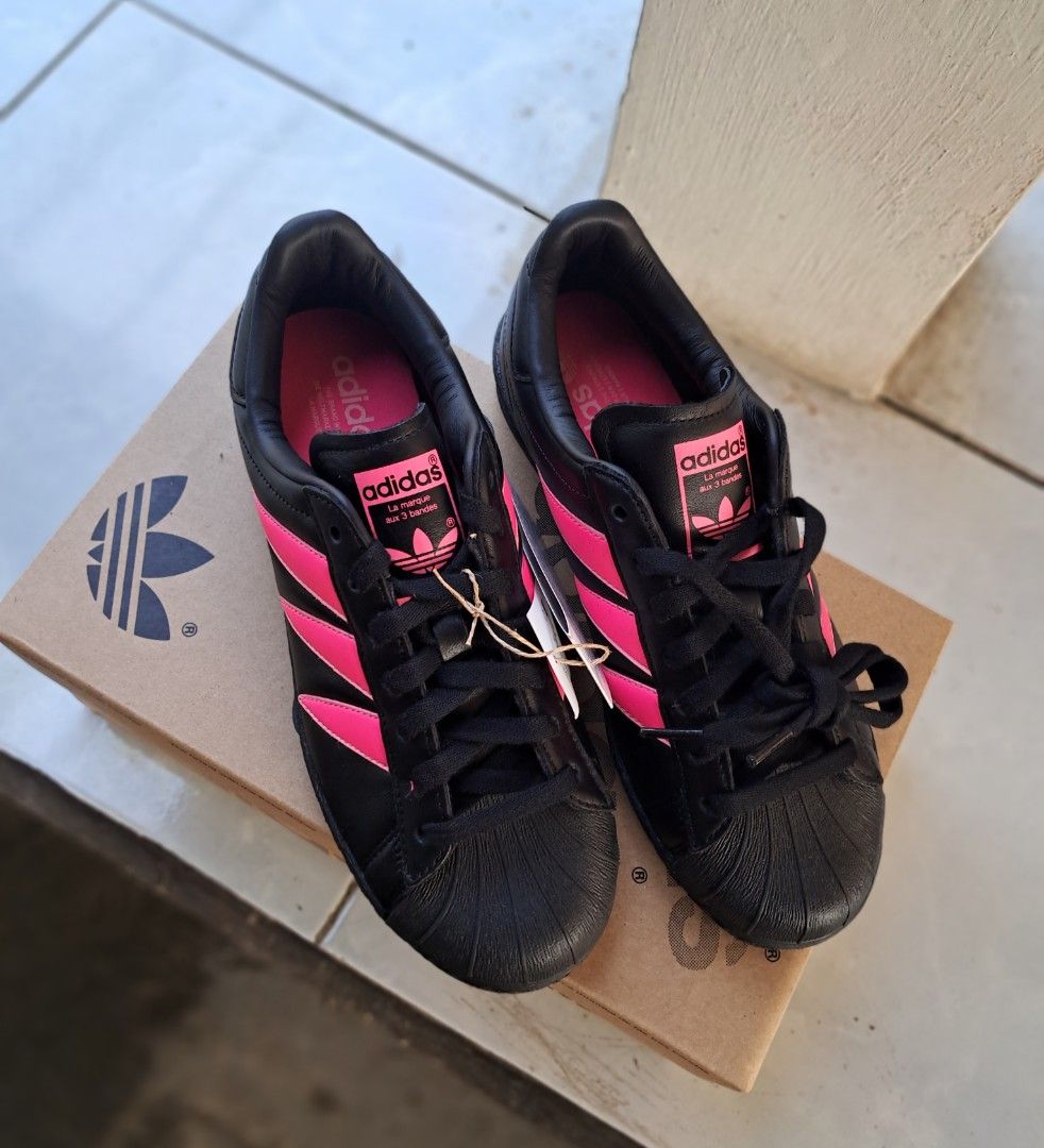 Sepatu Adidas Superstar Original Size 40 Bahan Kulit Asli, Fesyen Pria ...