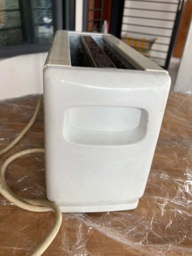 Used Bread Toaster for Sale, TV & Home Appliances, Kitchen Appliances ...