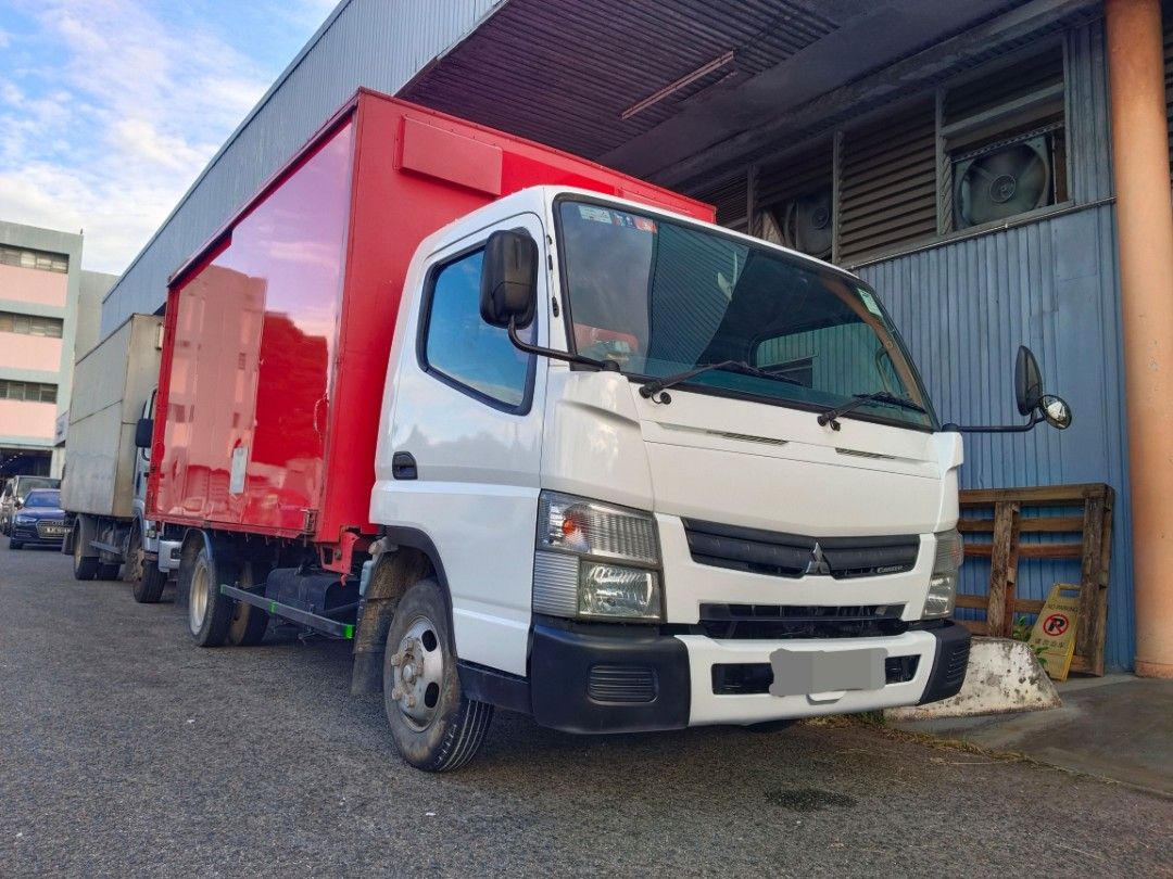 14ft Box Truck Mitsubishi Fuso Canter Lorry Rental, Cars, Commercial ...