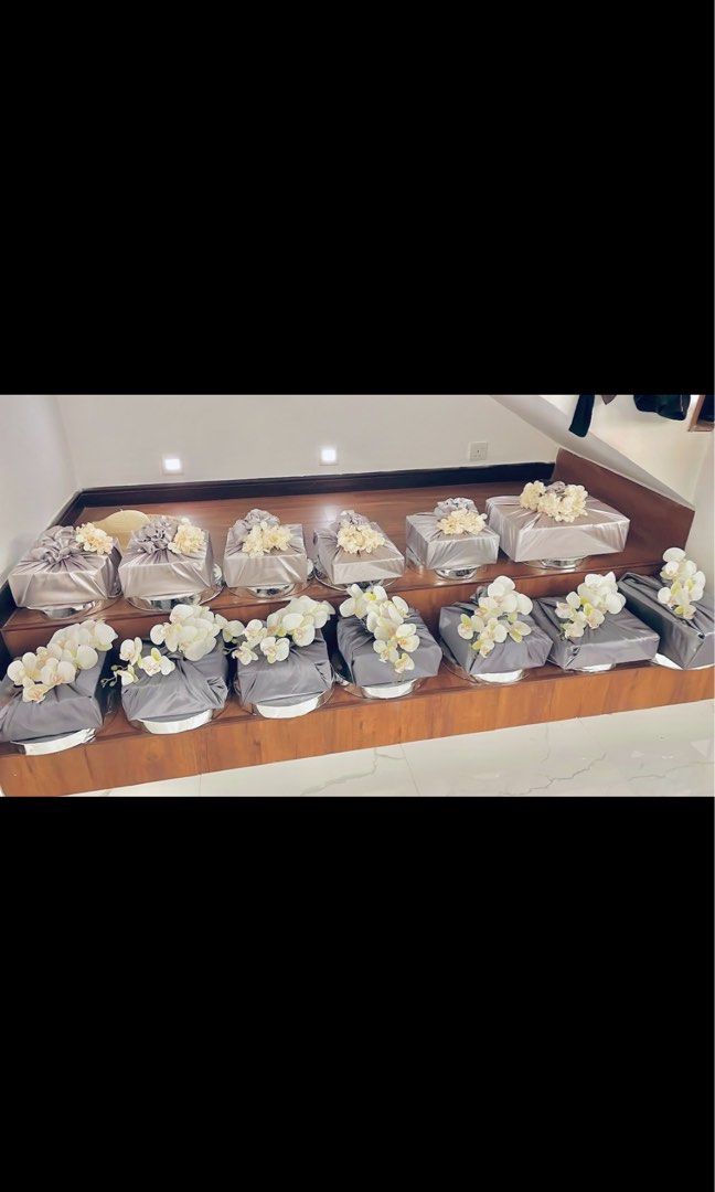 14pcs Set dulang hantaran & kain (hidden hantaran), Hobbies & Toys ...