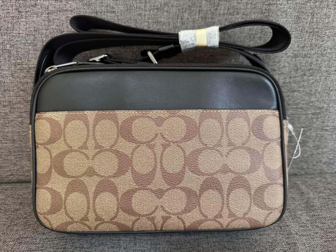 💯 Original Coach Graham Crossbody Bag in Signature Canvas 🫶 • Gunmetal ...