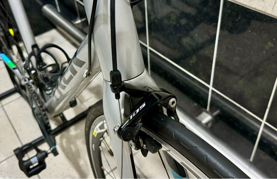 [搬遷出清] TREK Domane ALR 2020 Tiagra 20速 鋁合金公路車, 運動產品, 單車及配件, 單車 - Carousell