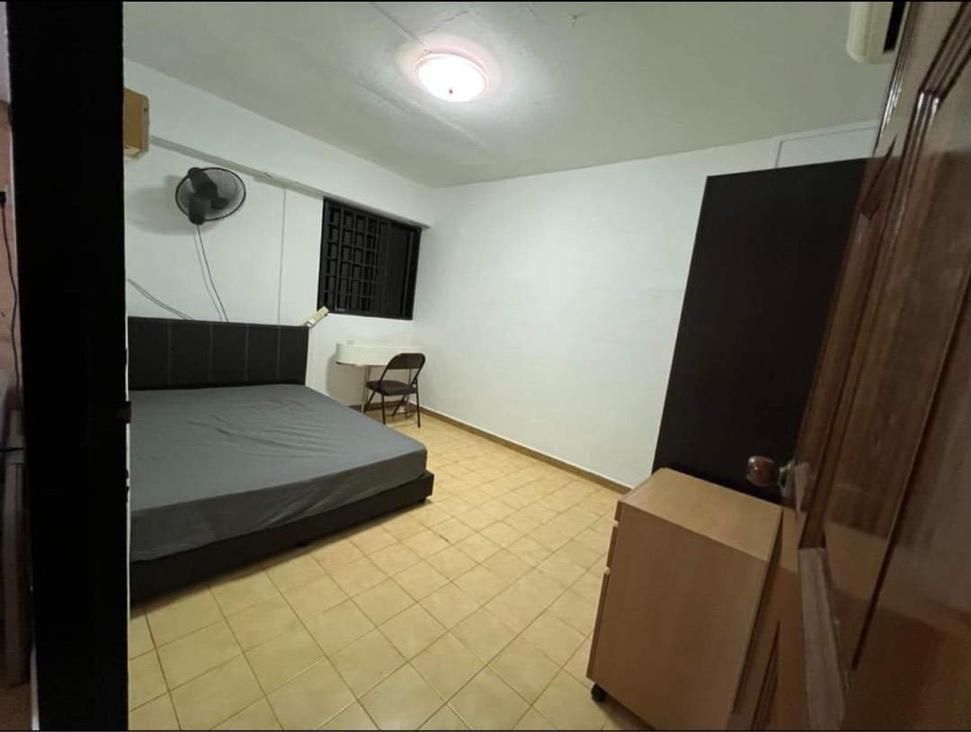 Single Bed Room For Rent From $500, Property, Rentals on Carousell