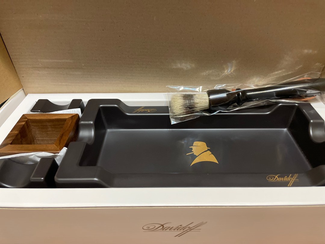 Davidoff Winston Churchill Ritual set (Full set) 雪茄煙灰缸套裝, 名牌, 飾物及配件 ...