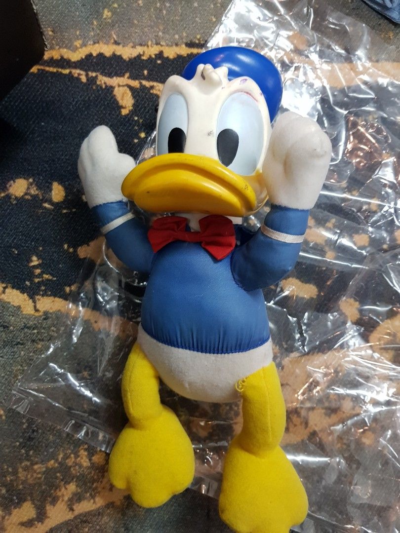 Donald Duck Vintage, Hobbies & Toys, Toys & Games on Carousell