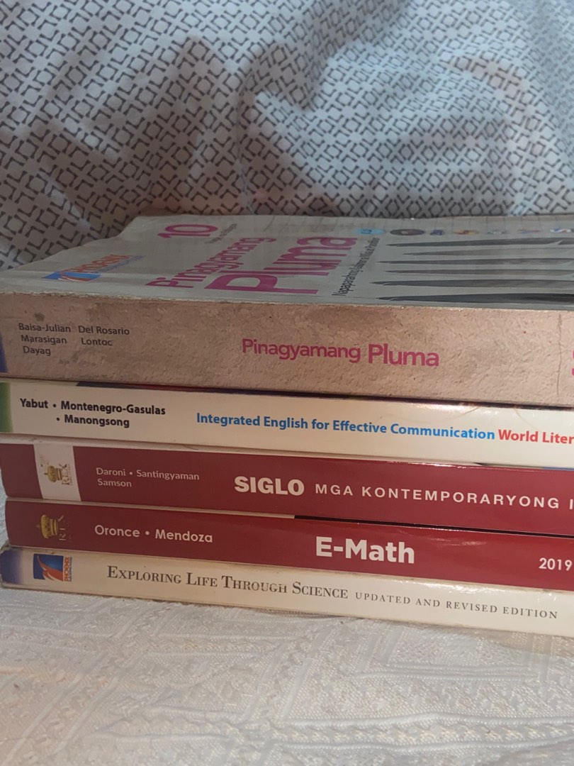 GRADE 10 BOOKS | JUNIOR HIGHSCHOOL (JHS), Hobbies & Toys, Books ...