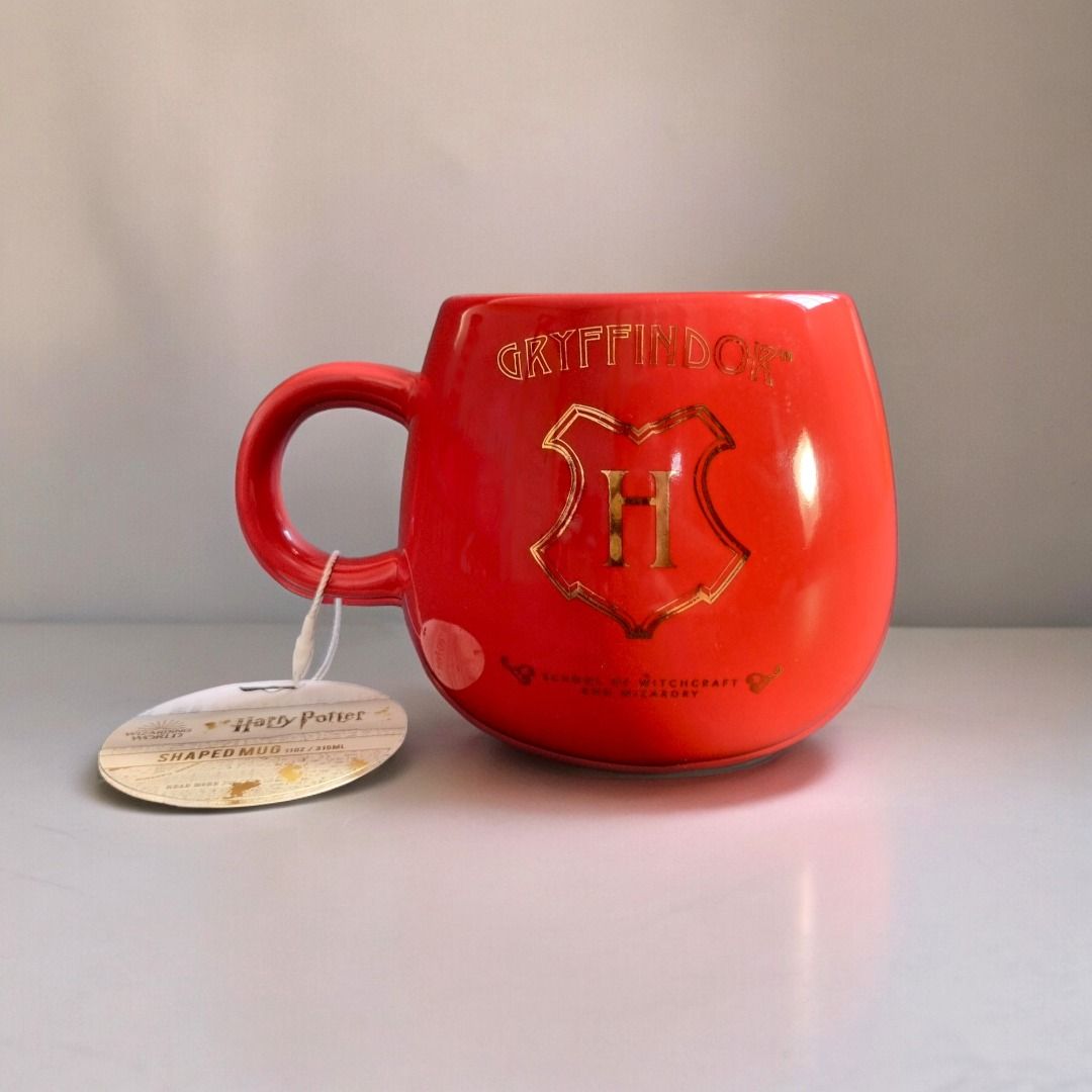 Harry Potter Gryffindor Mug, Hobbies & Toys, Memorabilia & Collectibles ...