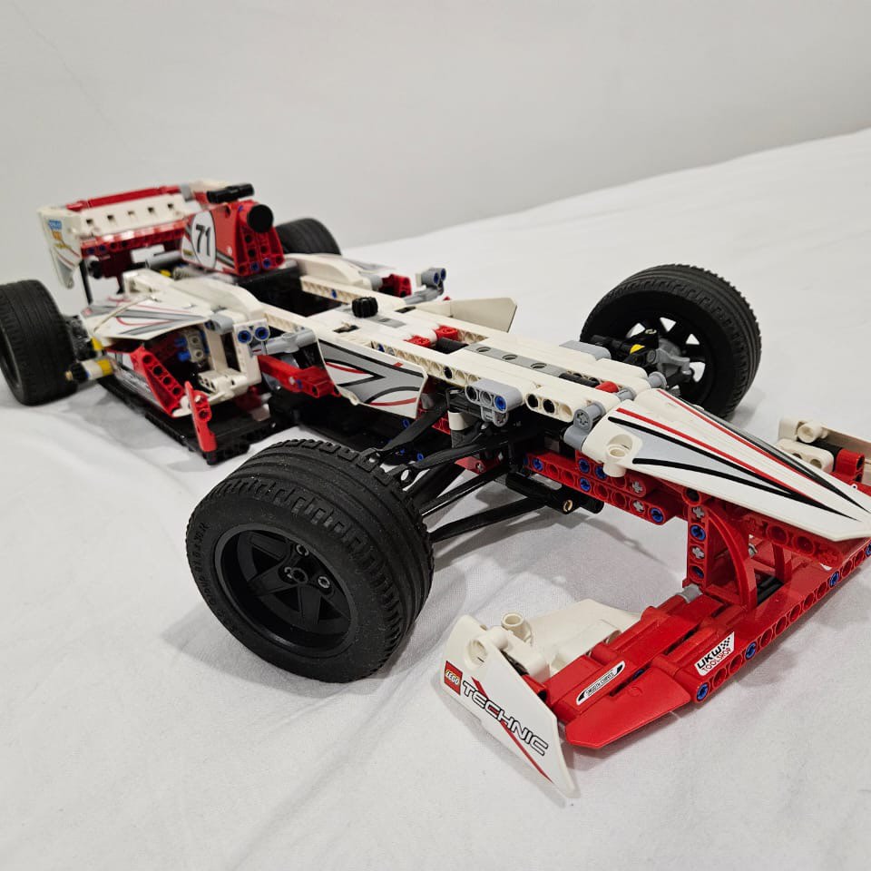 Lego technic 42000 construction set F1 car (sudah dirakit), Toys ...