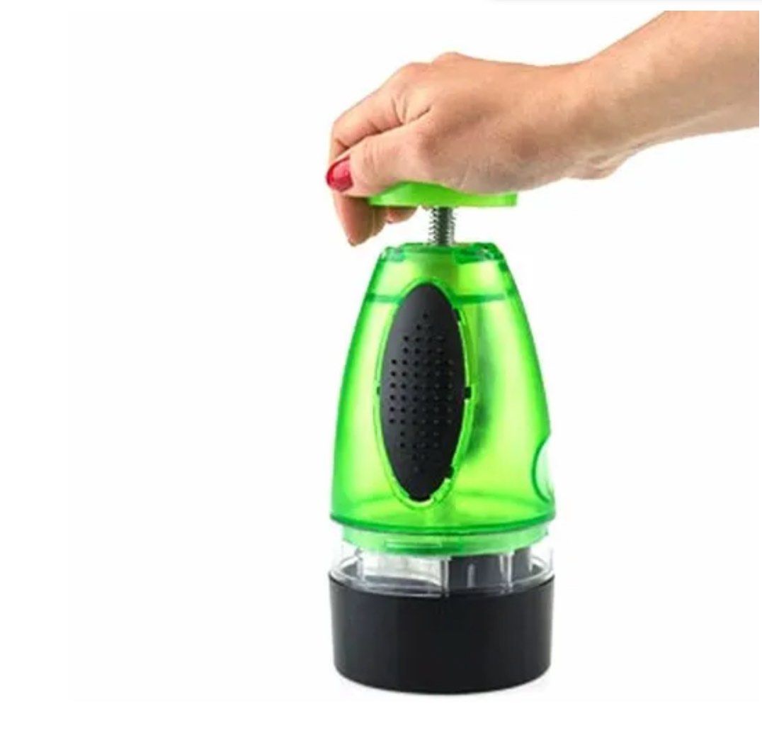 Multi purpose chopper, TV & Home Appliances, Kitchen Appliances, Other ...