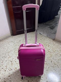 Frank By OCBC 4 Spinner Wheels 20 Inches Cabin Luggage, Hobbies & Toys ...