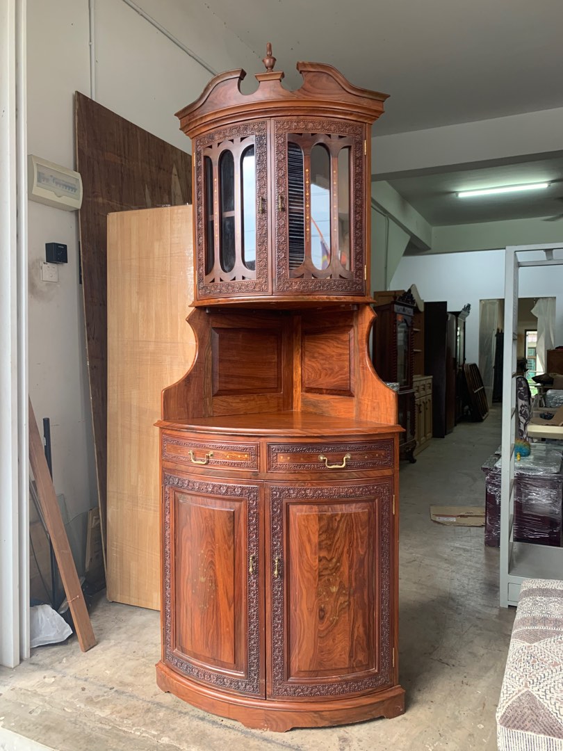 RAK SUDUT | CORNER CABINET PAKISTANI ROSEWOOD | ANTIQUE CABINET ...