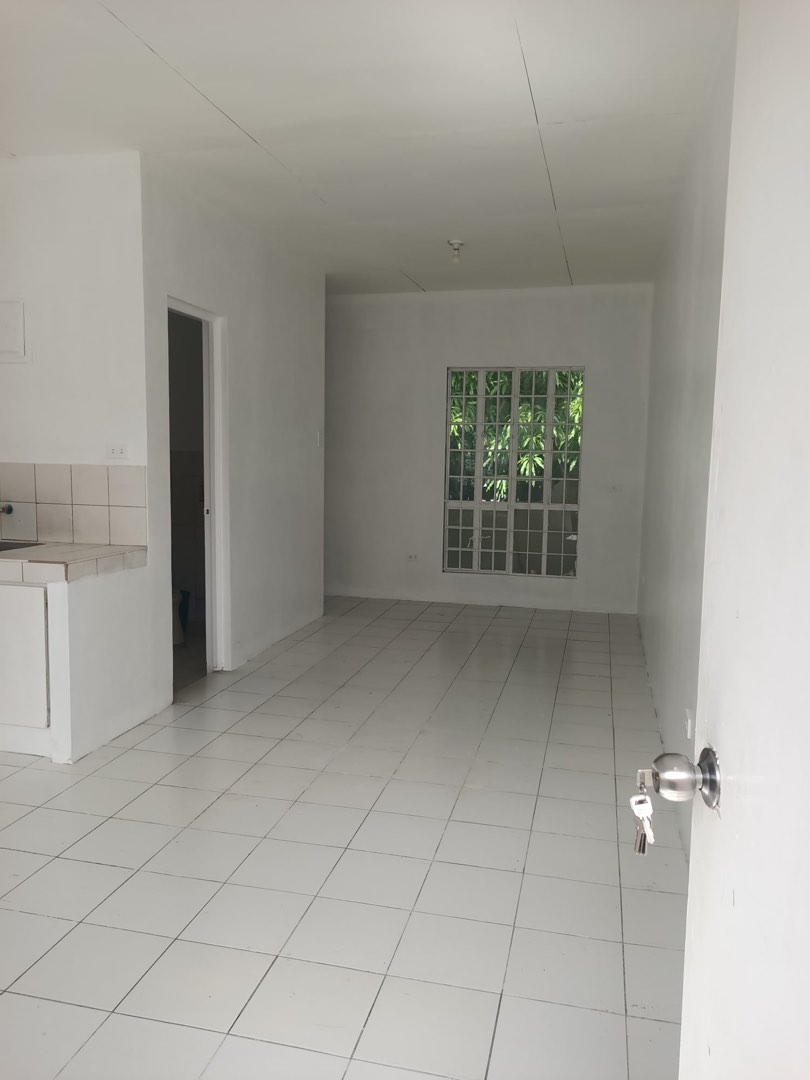 Room for Rent in Paranaque City | Bedspace for Rent | Carousell