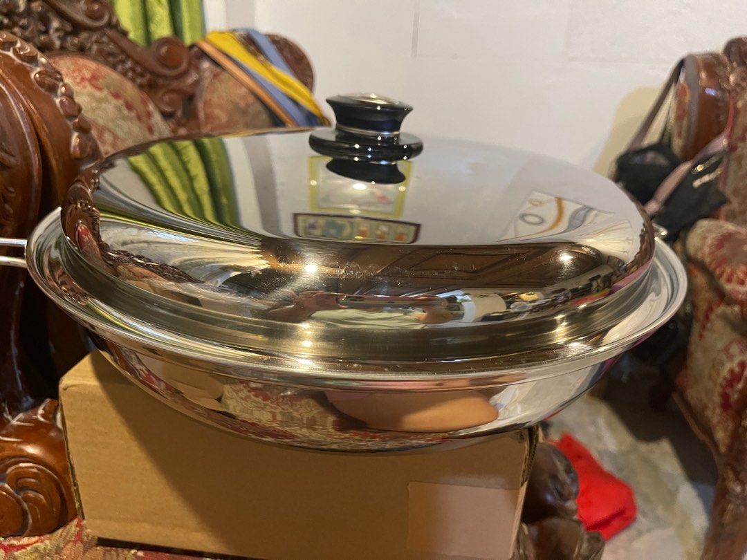 saladmaster 14.9” skillet, Furniture & Home Living, Kitchenware ...