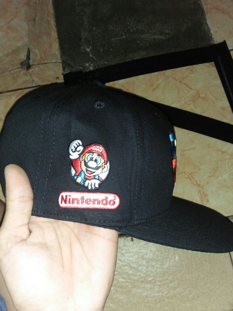 Snap SUPER MARIO x G-Shock, Fesyen Pria, Aksesoris, Topi di Carousell