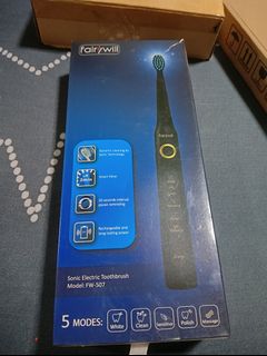 Miniso Sonic Electronic Toothbrush, Beauty & Personal Care, Oral Care ...