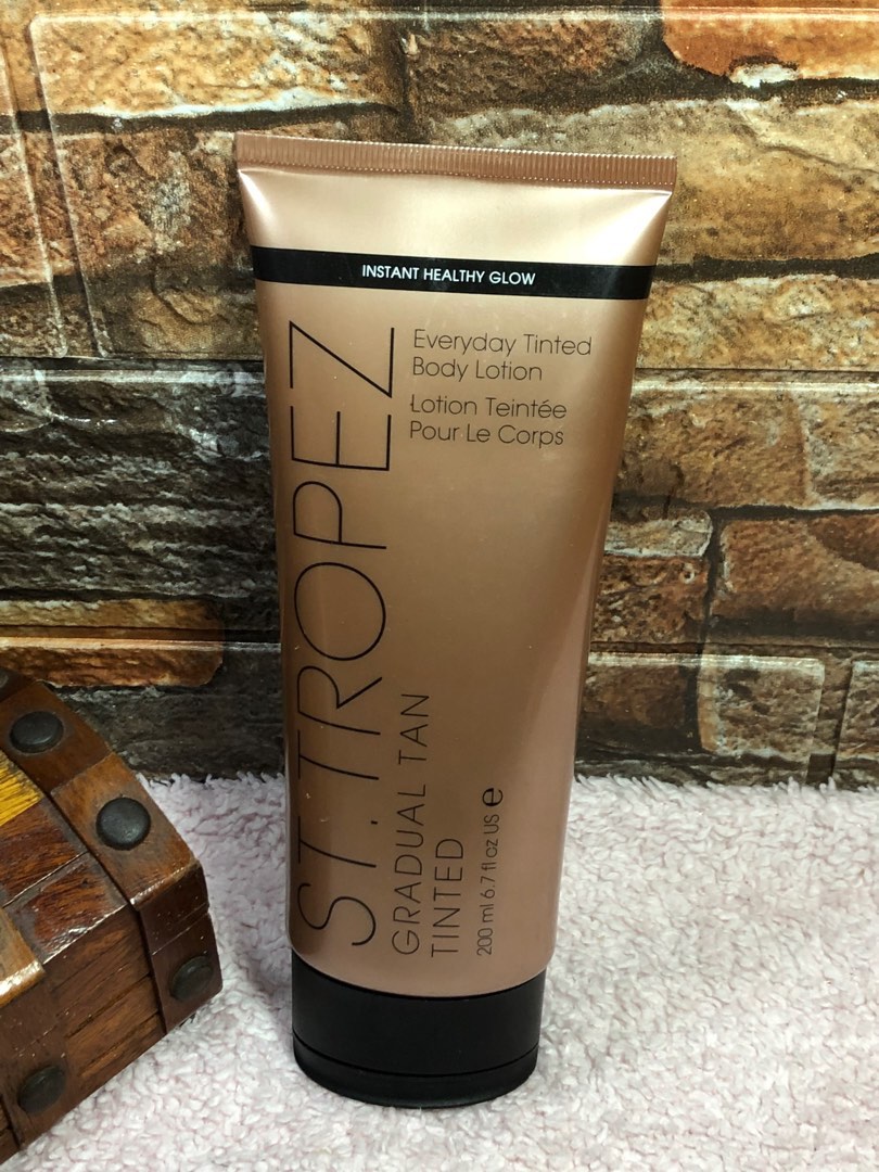 St. Tropez Gradual Tan Tinted Everyday Tinted body lotion 200ml, Beauty ...