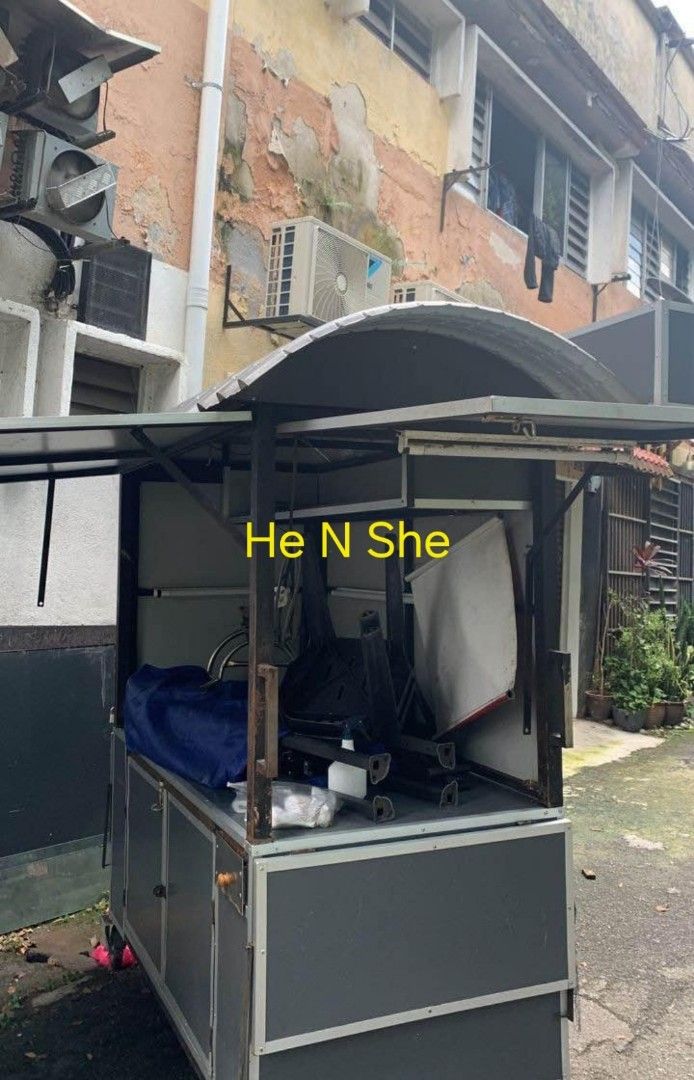 Stall Niaga Besar (7x3kaki), Furniture & Home Living, Outdoor Furniture ...