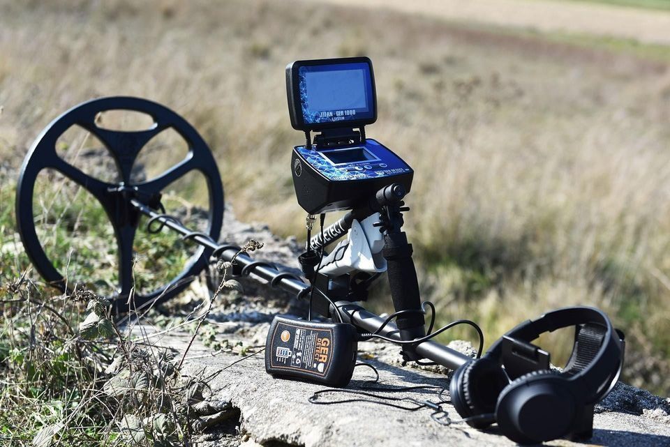 TITAN GER 1000 RADAR 5 IN 1 DEVICE GOLD DETECTOR GERMANY, Commercial ...
