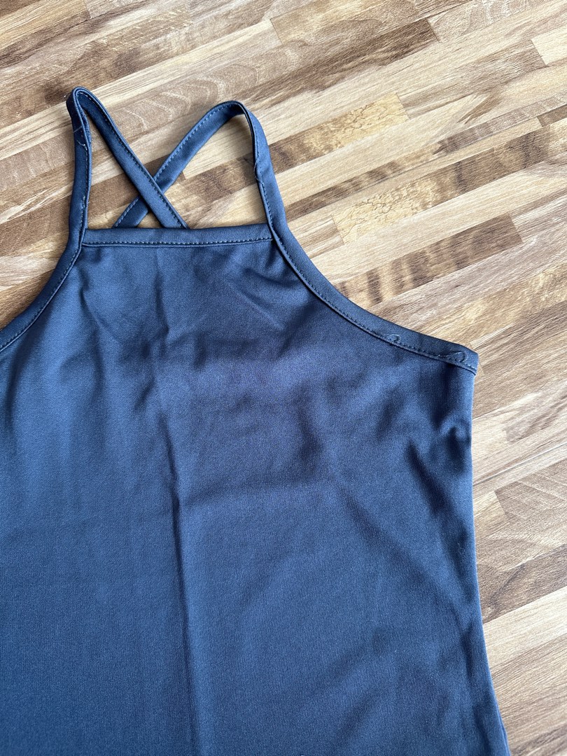 y2k navy blue Halter Top, Women's Fashion, Tops, Sleeveless on Carousell