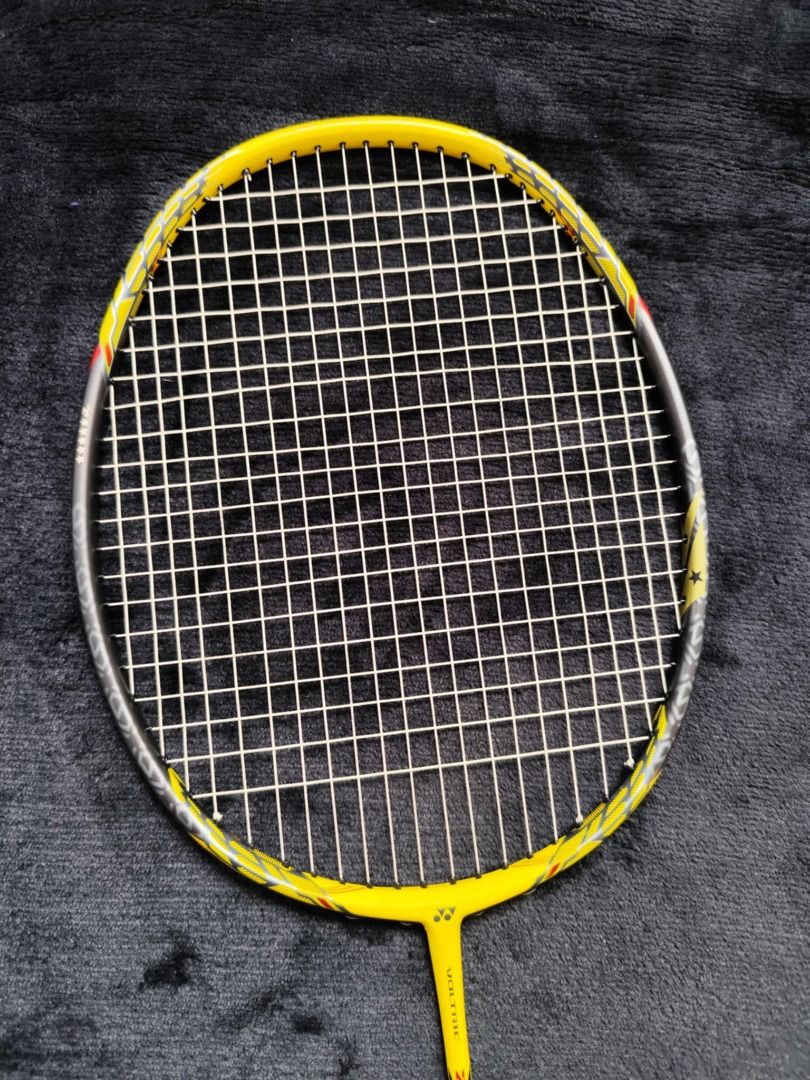 Yonex Voltric Z Force II Lin Dan 3U, Sports Equipment, Sports & Games ...