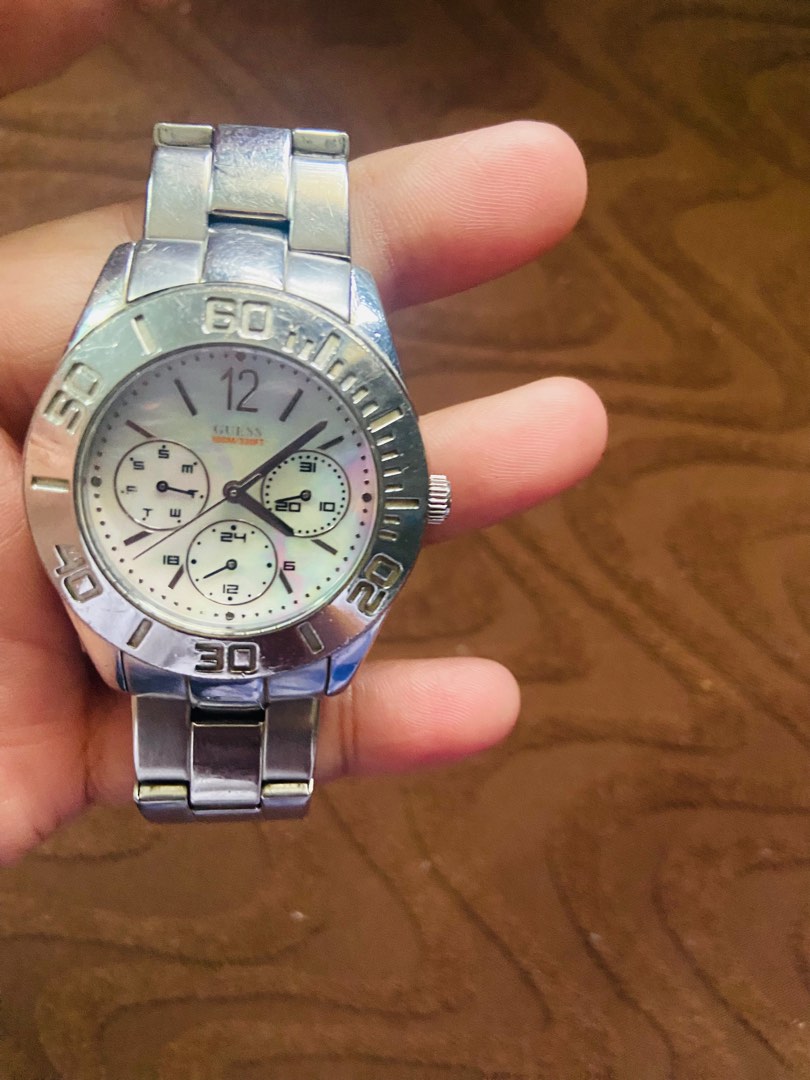 Authentic Guess Watch, Women's Fashion, Watches & Accessories, Watches ...