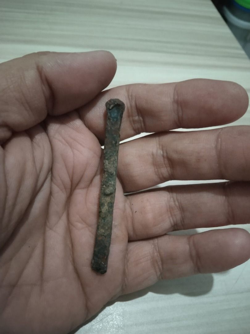 Barang Logam Temuan Sungai Kuno Jadul Antik, Antik, Pajangan di Carousell