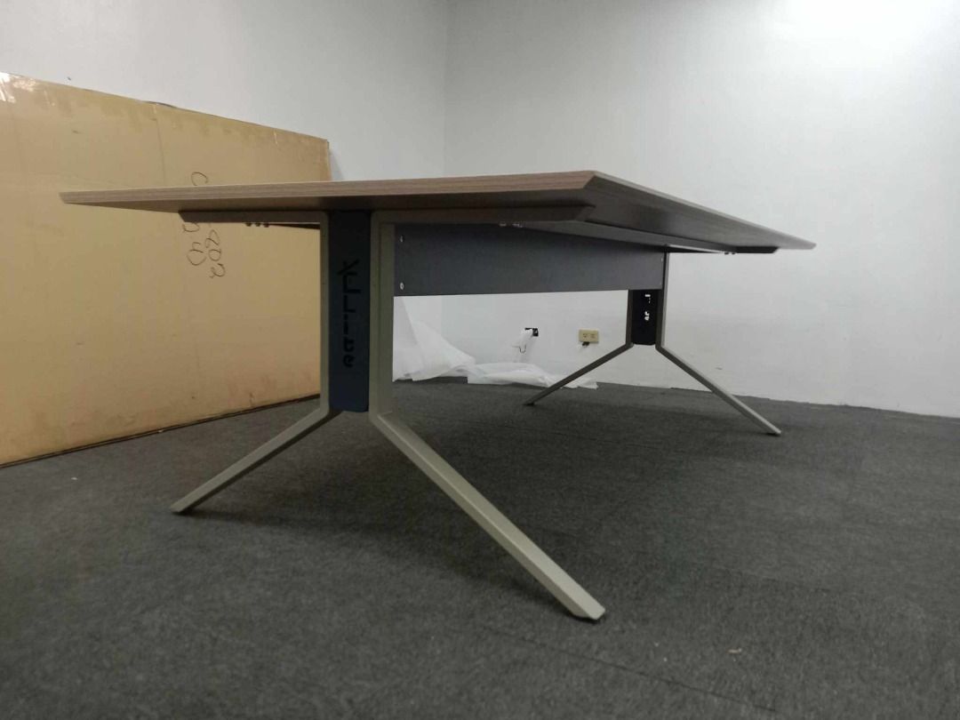 CONFERENCE TABLE WITH WIRE MANAGEMENT AND DIVIDER, Furniture & Home ...