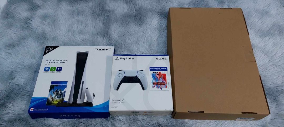 DS5 Cooling stand PS5 Gold case, Video Gaming, Video Game Consoles ...