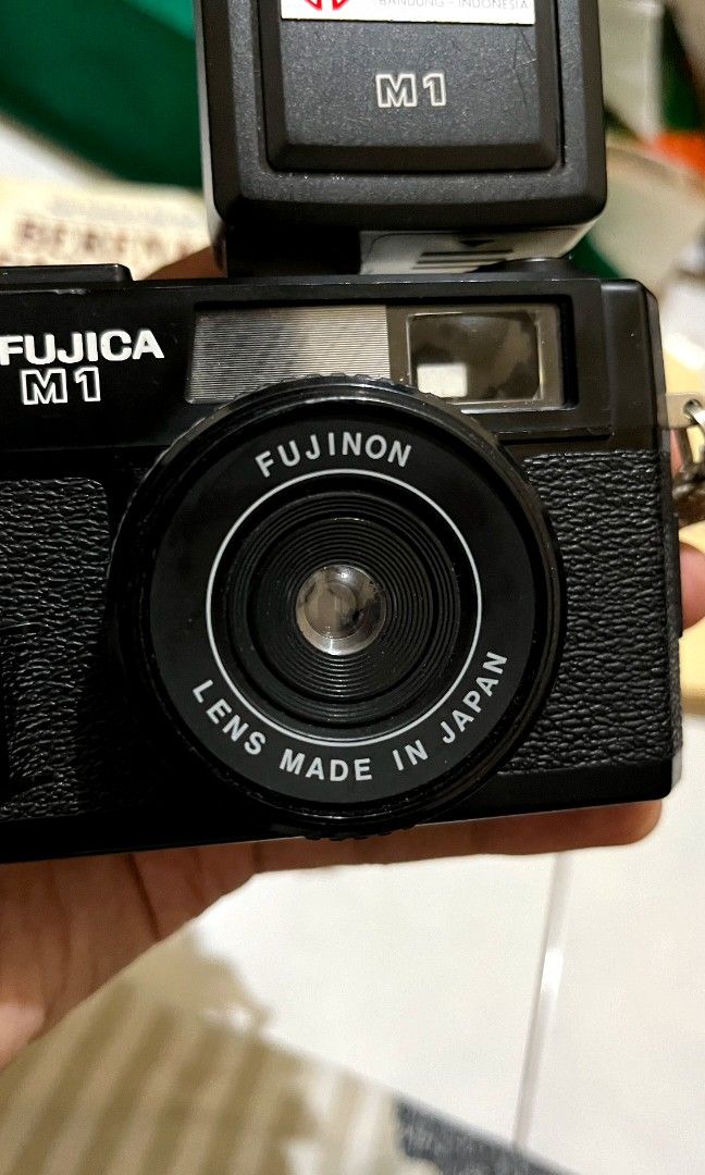 Fujica M1 + Flash kamera Analog, Fotografi di Carousell