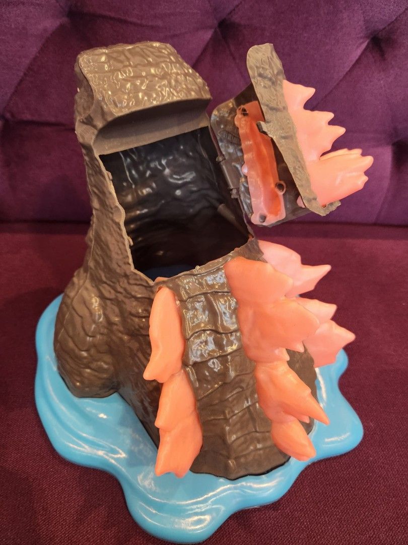 Godzilla popcorn bucket, Hobbies & Toys, Collectibles & Memorabilia ...