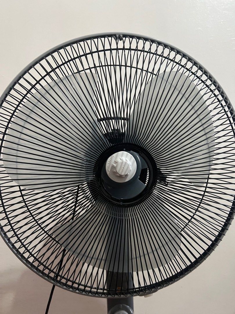 KDK Electric Stand Fan L40MDS, Furniture & Home Living, Lighting & Fans ...