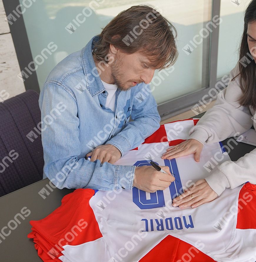 Luka Modric Official UEFA EURO 2024 Back Signed and Framed Croatia 2020 ...