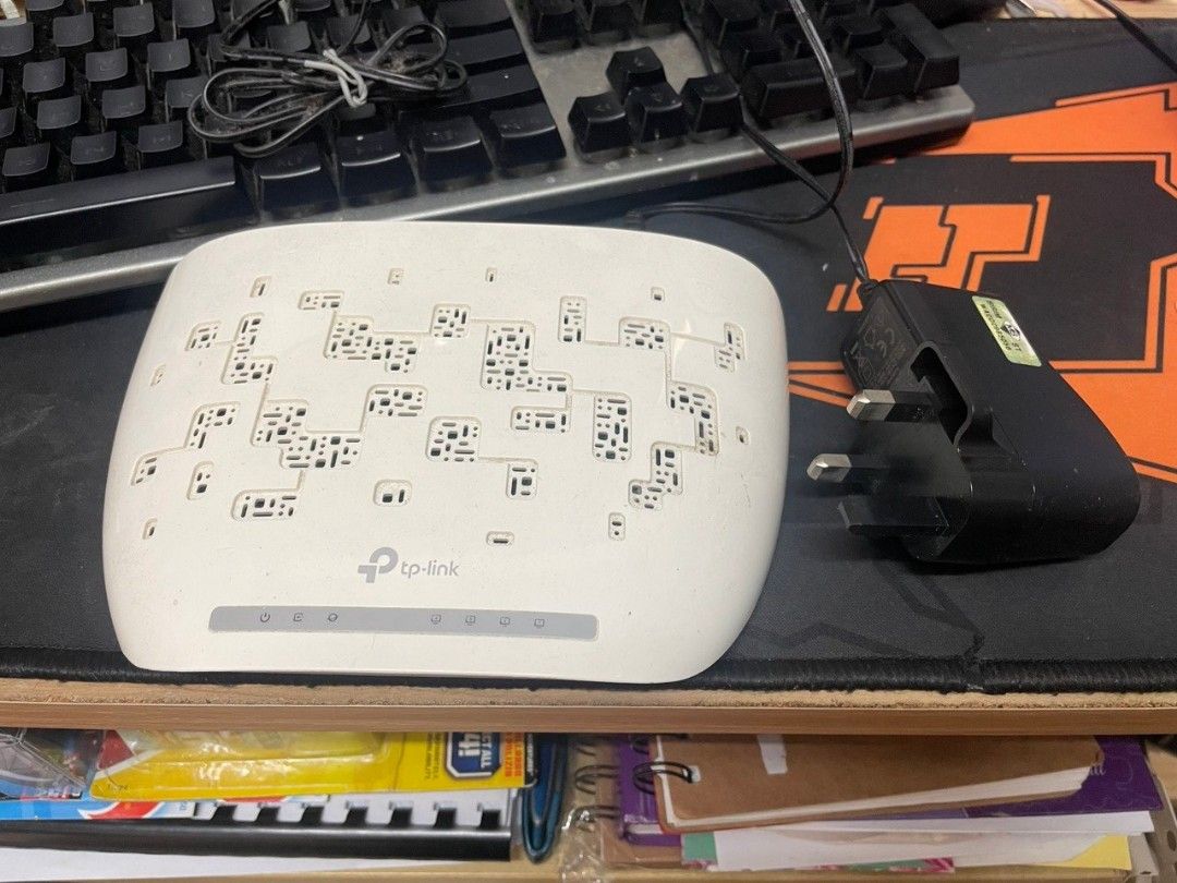 Maxis tp-link router & modem cooper, Computers & Tech, Parts ...