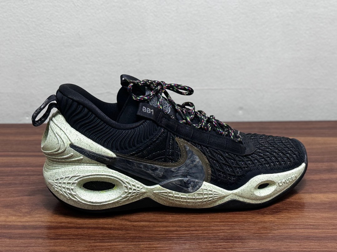 NIKE AirZoom Strobel Cosmic Unit, Men's Fashion, Footwear, Sneakers on ...