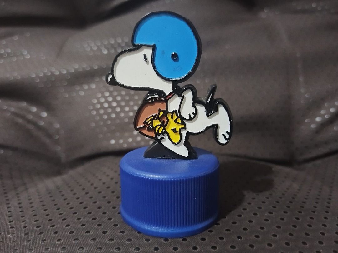 Peanuts - Snoopy and Friends - 13 Pieces 2D Figure Pepsi Caps Set ...