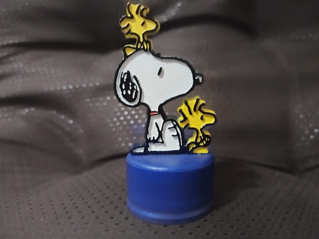 Peanuts - Snoopy and Friends - 13 Pieces 2D Figure Pepsi Caps Set ...