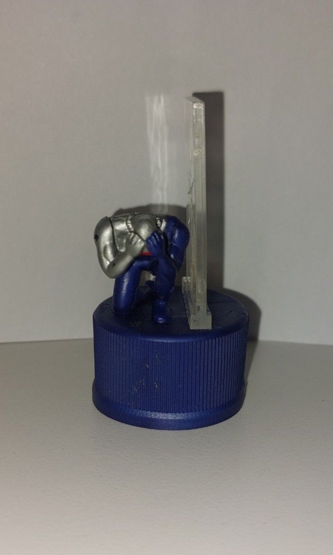 Pepsi Man 1.Crash! Collectible Toy Figure Plastic Bottle Cap Collection ...