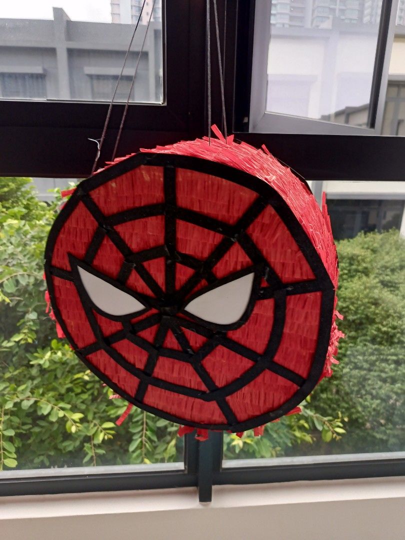 (Pre-order) Spiderman Pinata Birthday custom made pinata, Hobbies ...