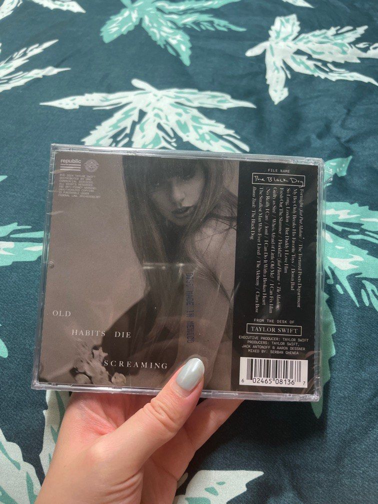 [Slightly Damaged Cracked CD Case] The Tortured Poets Department CD ...