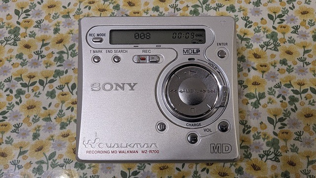 Sony / 索尼 MD Portable MZ-R700, 可用AA電池, 音響器材, 音樂播放裝置 MP3及CD Player - Carousell