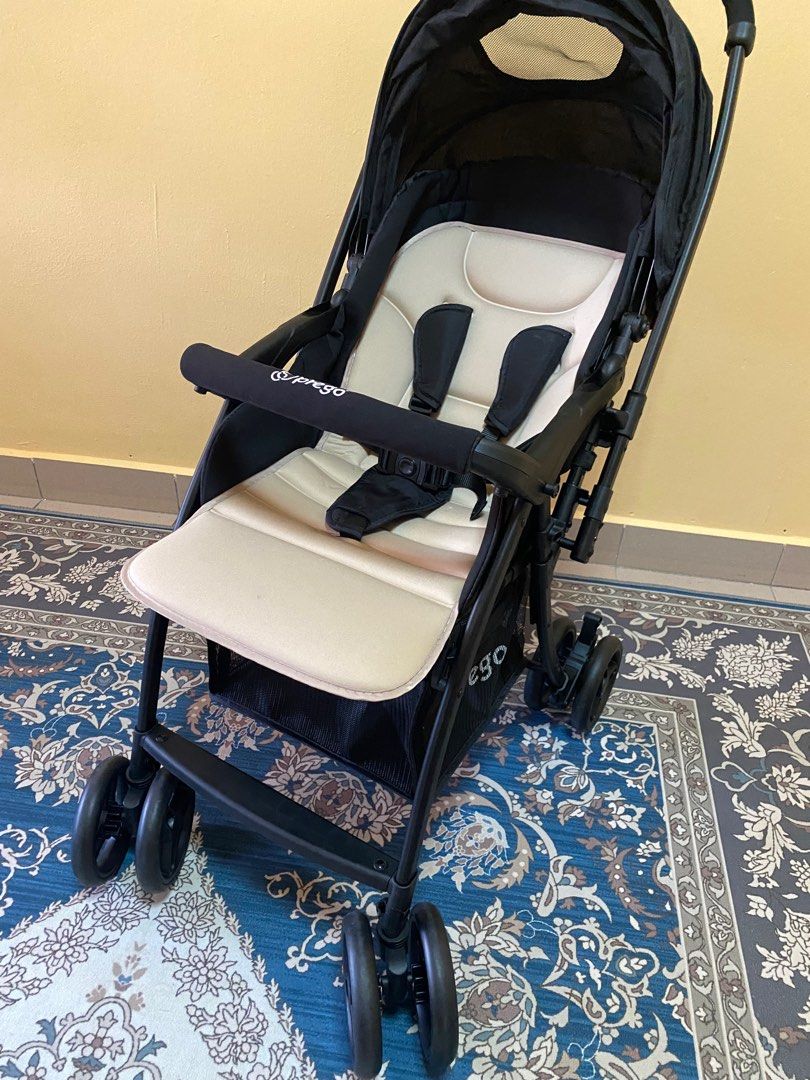 Stroller easy fold, Babies & Kids, Going Out, Strollers on Carousell