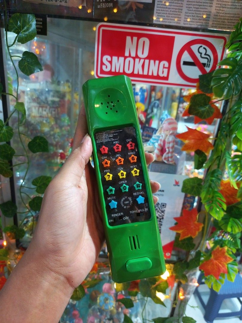 Telephone super mario bros RARE, Toys & Collectibles, Mainan di Carousell