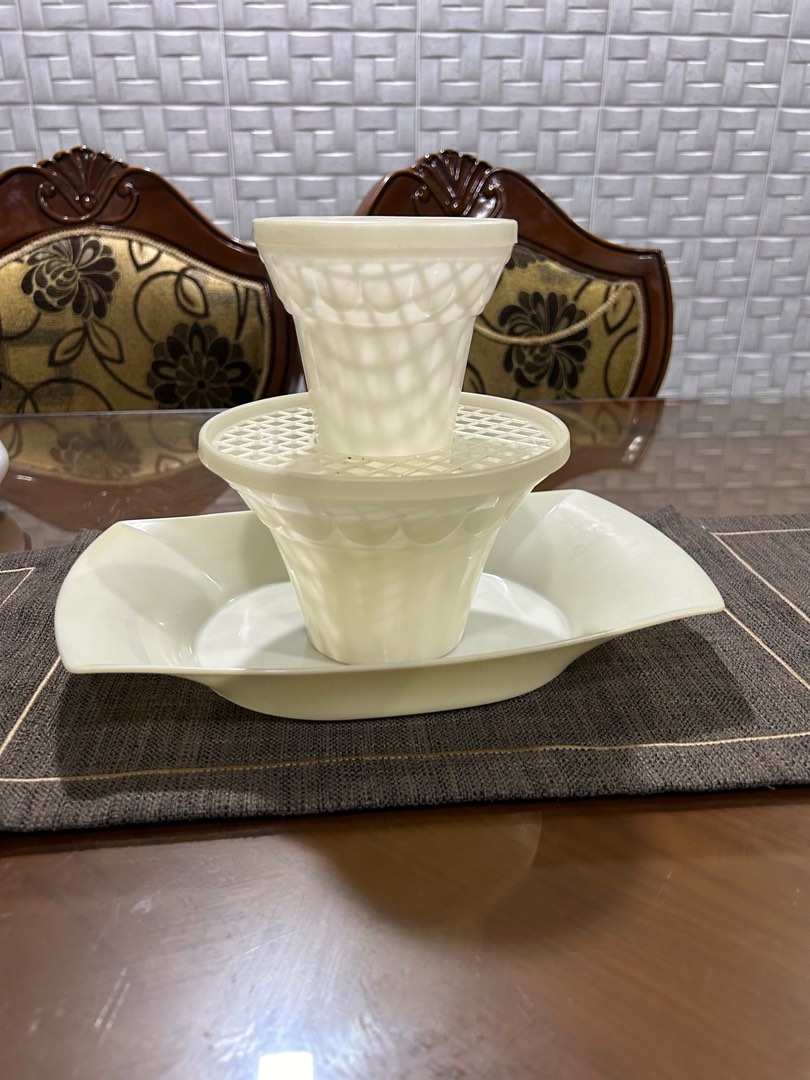 Tupperware lama, Furniture & Home Living, Kitchenware & Tableware ...