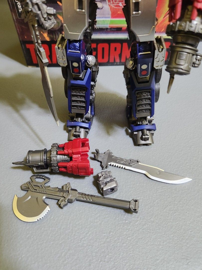 Yolopark AMK Series - Optimus Prime with Extra Weapons, Hobbies & Toys ...