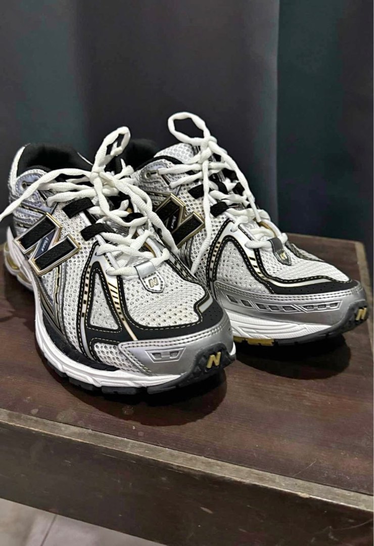 New balance 1960r, Men's Fashion, Footwear, Sneakers on Carousell